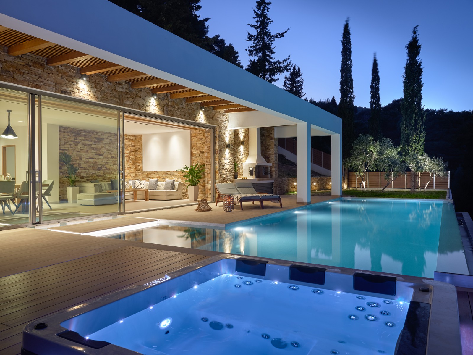 Βίλα Wing – Alkyonides Luxury Villas & Suites